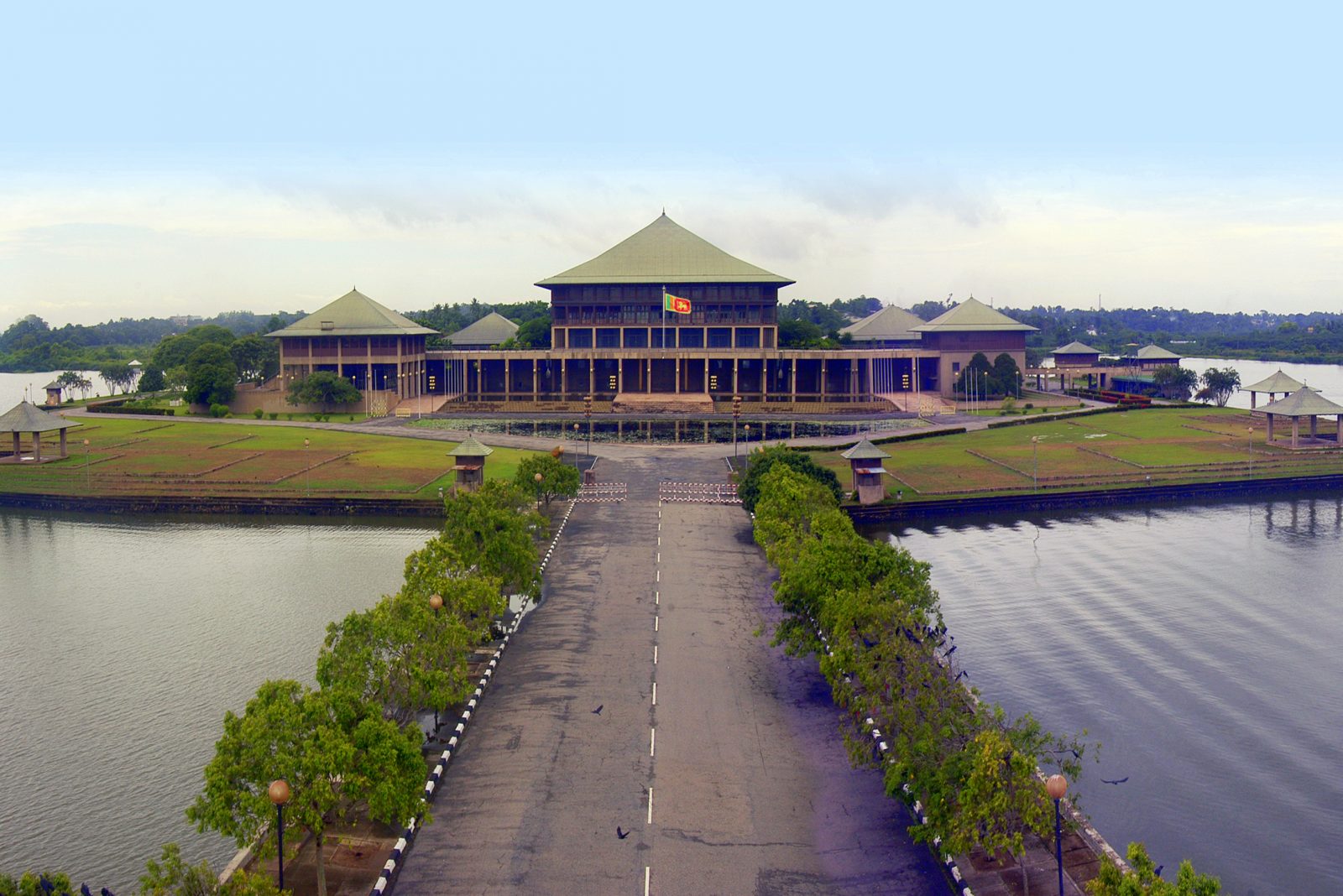Geoffrey Bawa Works In Sri Lanka Blue Lanka geoffrey-bawa-works-in-sri-lanka-blue-lanka